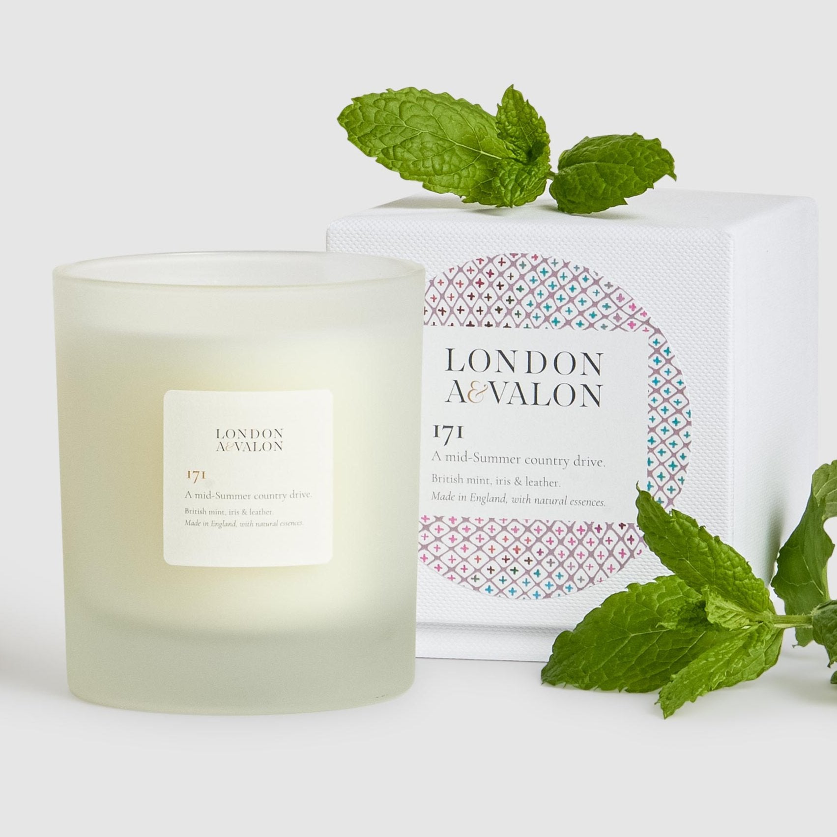 171 Iris & Mint Candle – Lovebrook & Green